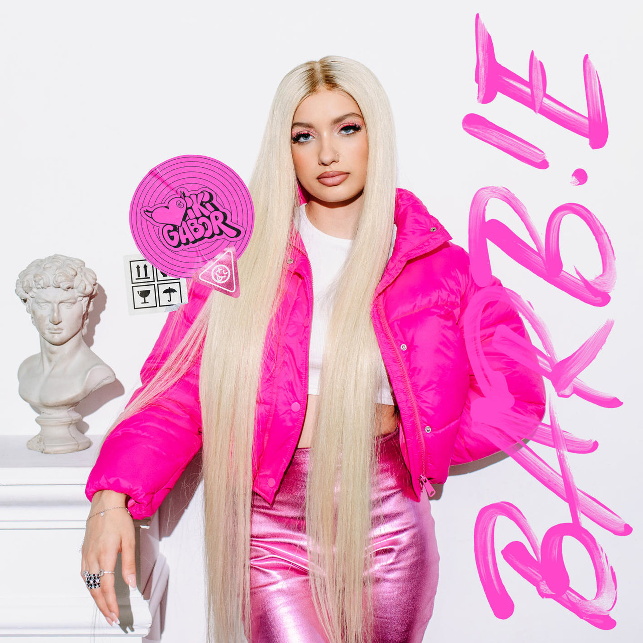Viki Gabor – “Barbie” | Songs | Crownnote